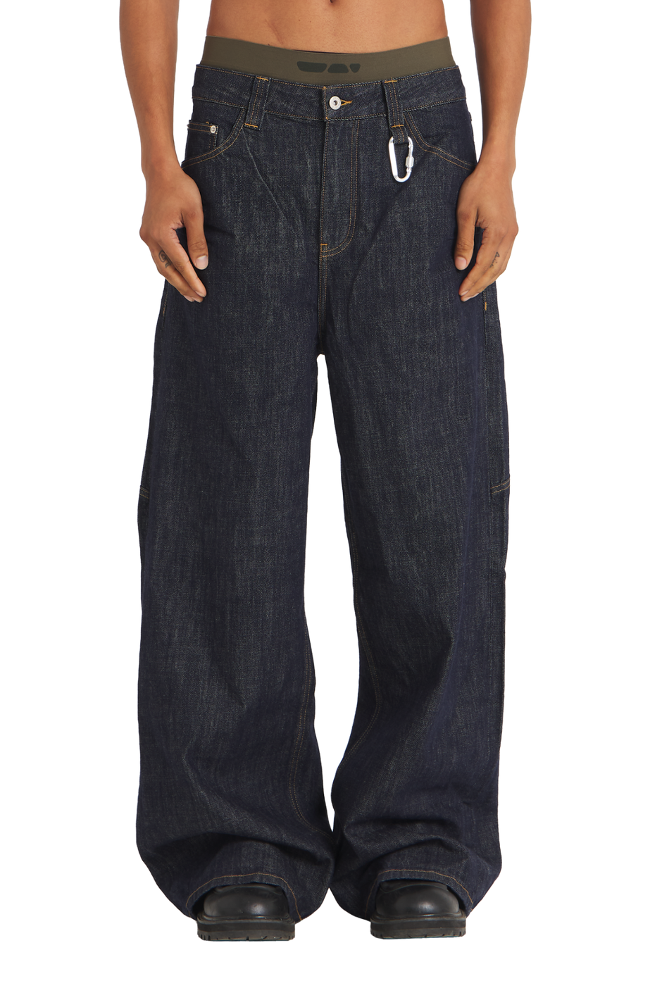 Clasp Waxed Denim – Trendt Vision